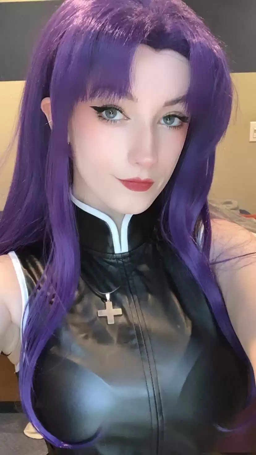 美国妹子Cos《JOJO》空条徐伦 身材好很还原！ - 多人运动圈 - 踩蘑菇社区